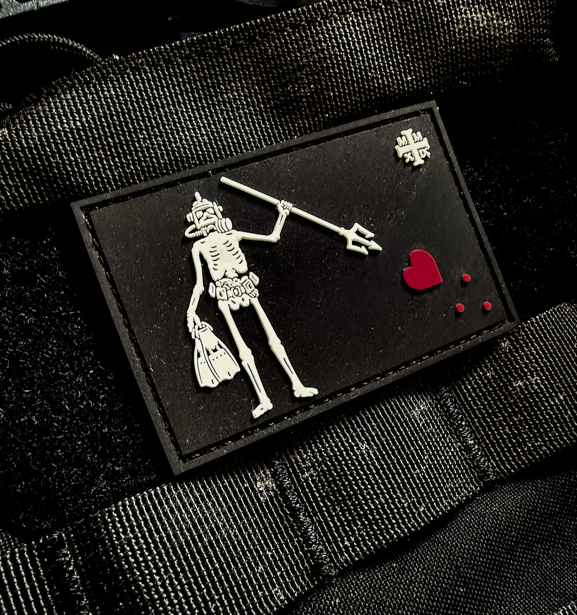 The Blackbeard Patch – Black Mask Divers