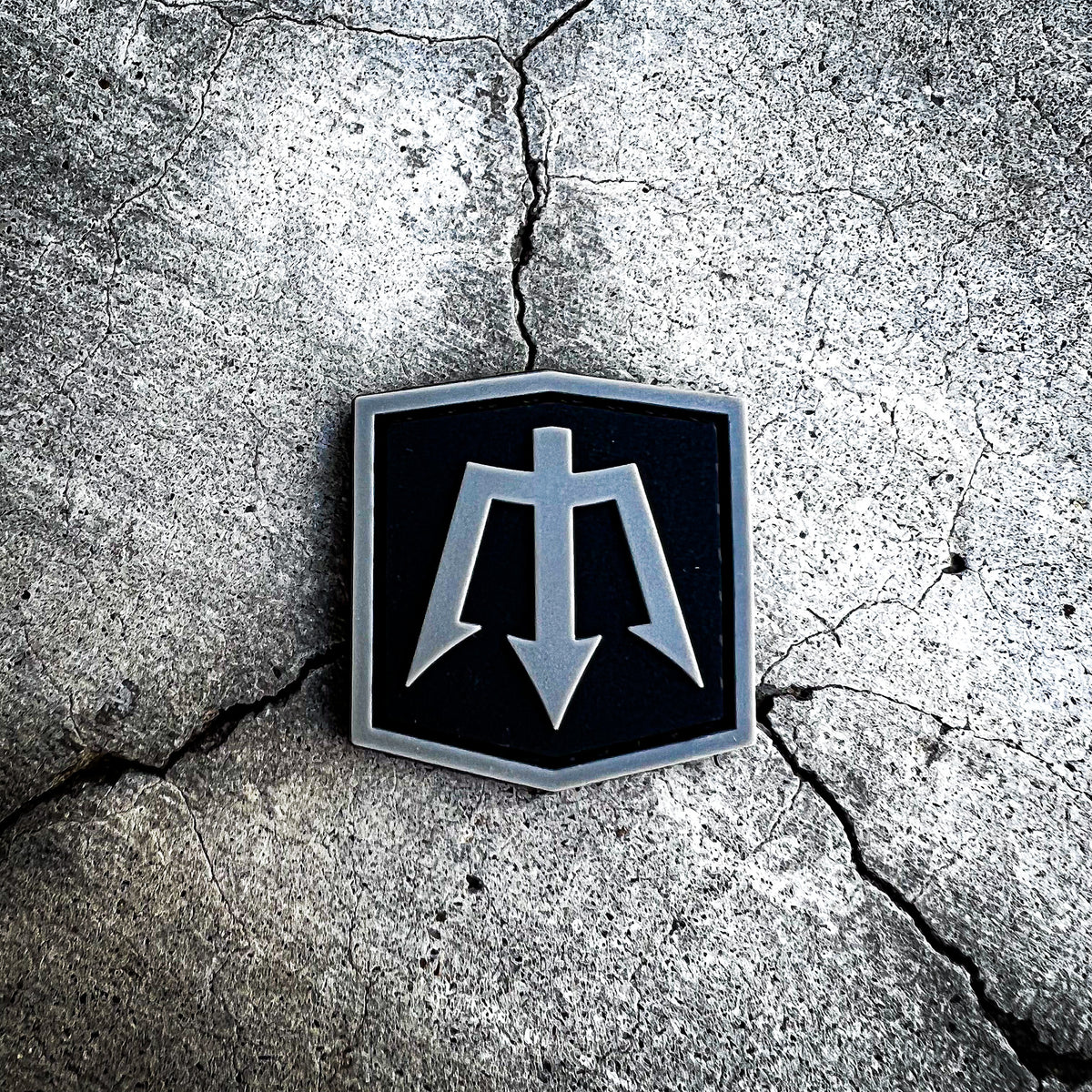 BMD Shield PVC Patch – Black Mask Divers